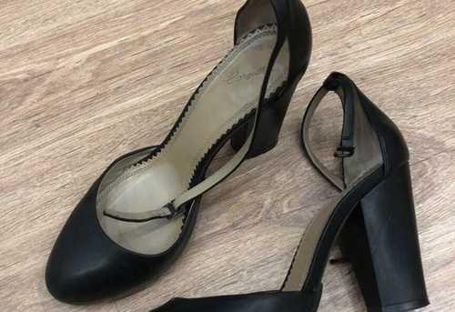 Туфли черные Corso Como 39