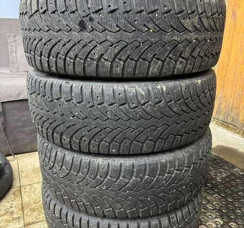 Formula Ice 215/60 R17