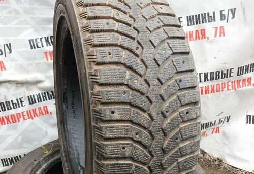 Bridgestone Blizzak Spike-01 205/55 R16