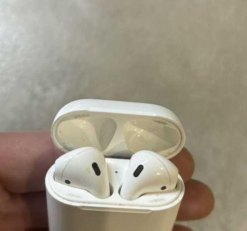 Airpods 2
