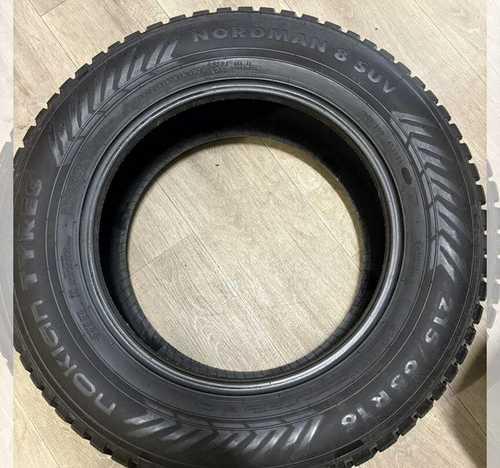 Nokian Tyres Nordman 8 SUV 215/65 R16 102T