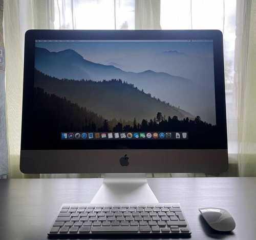 Apple iMac 21.5, Mid 2011