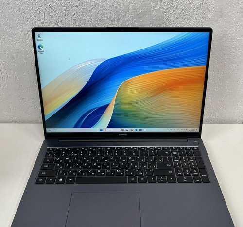 16" Huawei D16, новый: i5-12450H/8GB/UHD/512GB