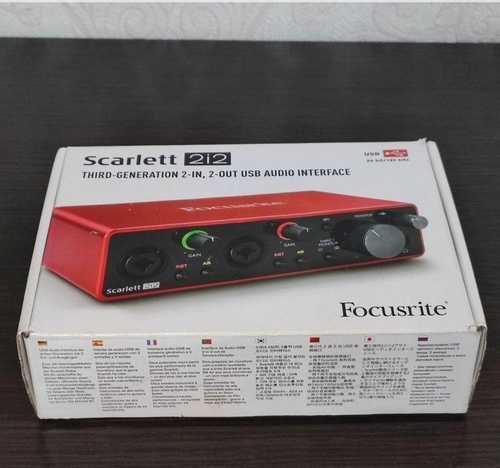 Звуковая карта focusrite Scarlett 2i2 3rd Gen