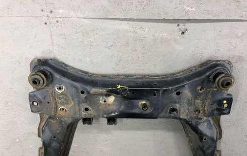 Подрамник Nissan X-Trail Renault Koleos