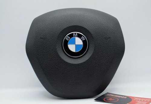 Рулевая накладка BMW 3 (F30)