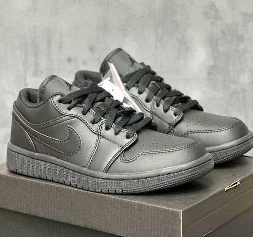 Nike air jordan 1 low "triple black" оригинал