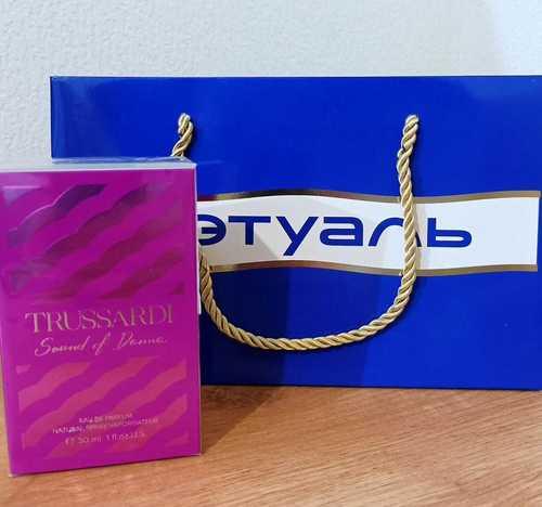 Парфюм Trussardi Sounds of Donna из Летуаль