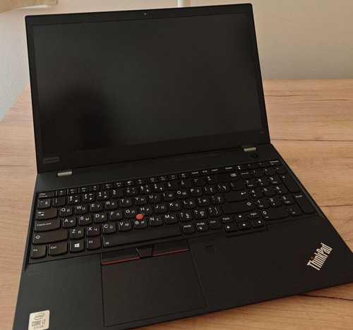 ThinkPad T15 i7-10510u 32gb 512ssd FHD IPS