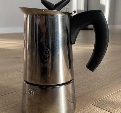 Гейзерная кофеварка Bialetti musa 400 ml 10 порций