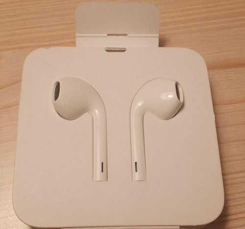 Наушники apple earpods lightning