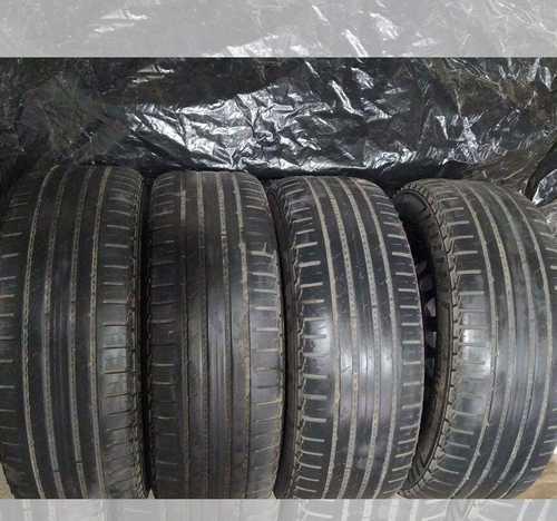 Nokian Tyres Hakka Blue 2 SUV 215/65 R16