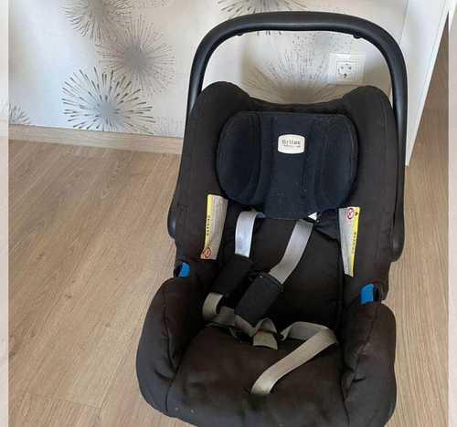 Автомобильное кресло britax romer