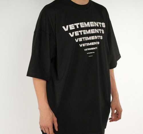 Футболка Vetements