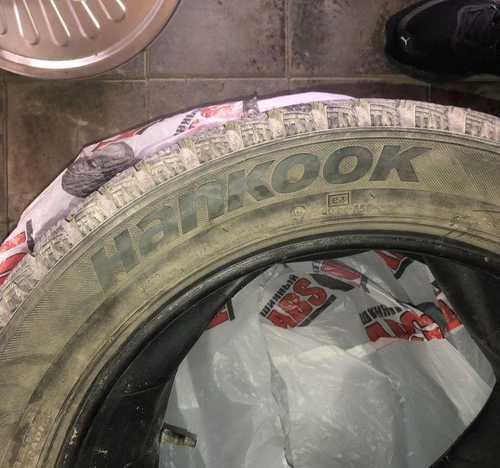 Hankook Dinamic Radial Z36 215/55 R17