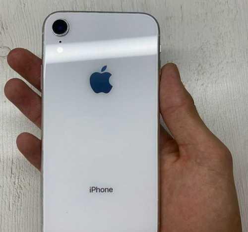 iPhone Xr, 128 ГБ