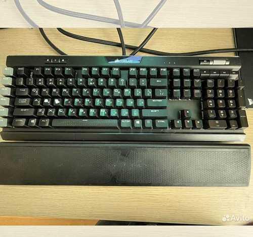 Игровая клавиатура Corsair K95 RGB Platinum