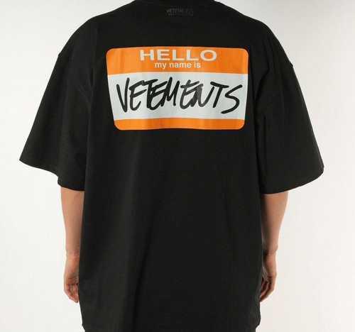 Футболка Vetements Hello My Name Is