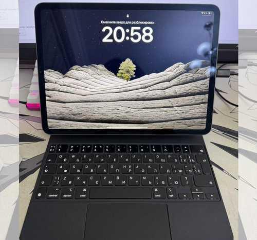 iPad Pro 11 2020 с клавиатурой