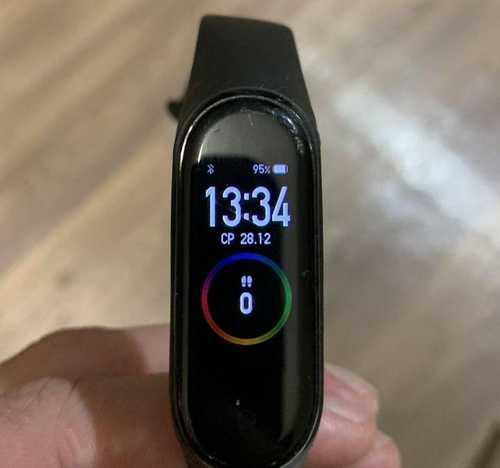 Фитнес браслет xiaomi mi band 4