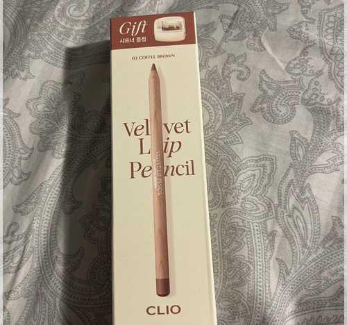 Clio velvet карандаш для губ