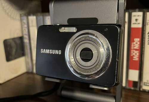 Цифровой фотоаппарат Samsung st30