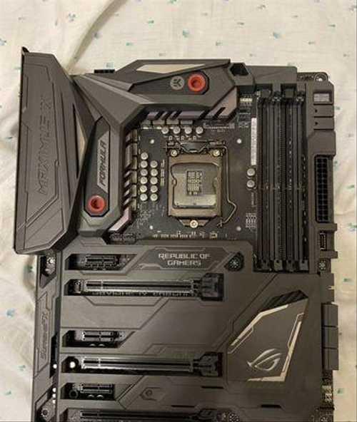 Материнская плата Asus Maximus ix Formula