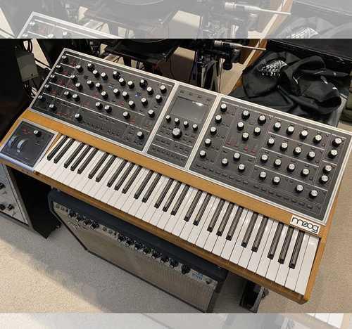 Moog One 16 Полифонический Аналоговый Синтезатор