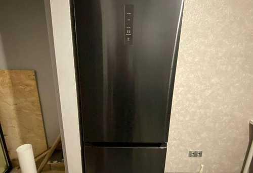 Холодильник двухкамерный LEX RFS 203 NF BL