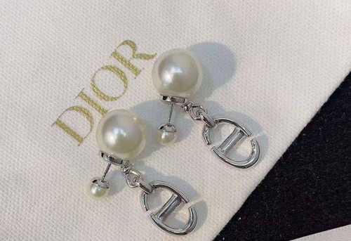 Серьги Dior