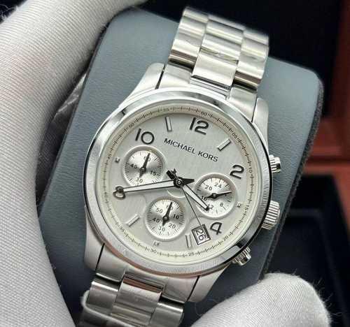 Наручные часы Michael Kors MK5076 с хронографом