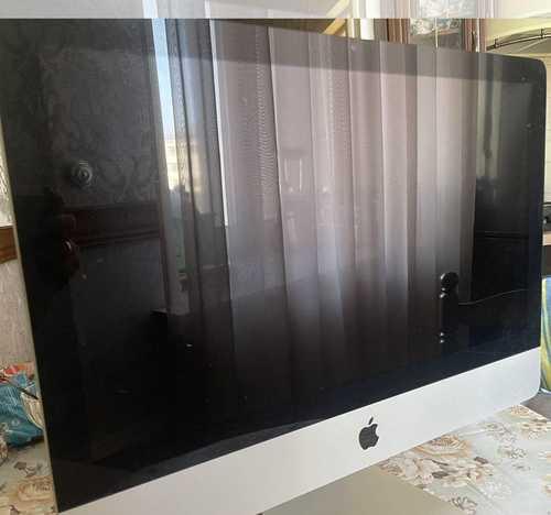 Apple iMac 21.5 2011