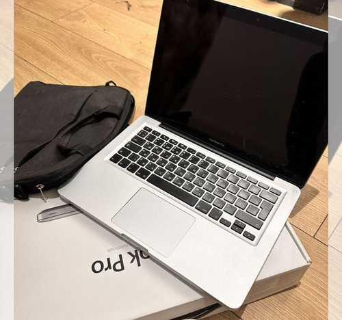 Apple macbook pro 13 (2012г)