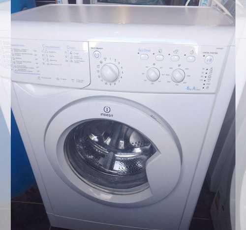 Стиральная машина Indesit 6kg