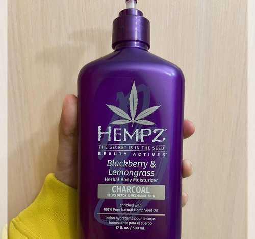 Молочко для тела hempz