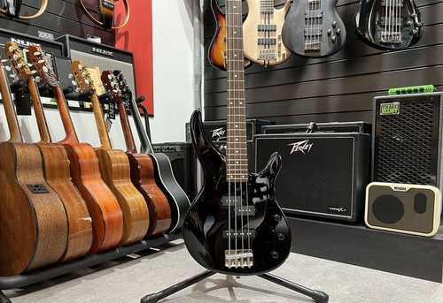 Бас-гитара черная Yamaha