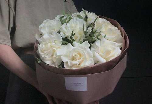 Букет цветов (букет роз на 8 марта)