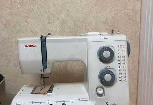 Швейная машина janome Sewist 521