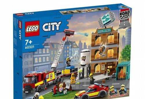 Lego City 60321 Пожарная команда (Дефект коробки)