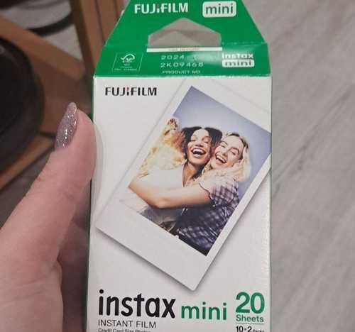 Картриджи instax mini