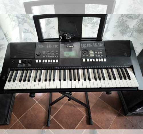 Синтезатор yamaha psr e423 торг уместен