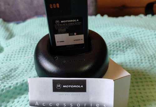 Зарядное устройство Motorola pmtn4034A