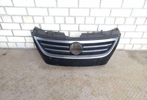 Решетка радиатора volkswagen Passat CC
