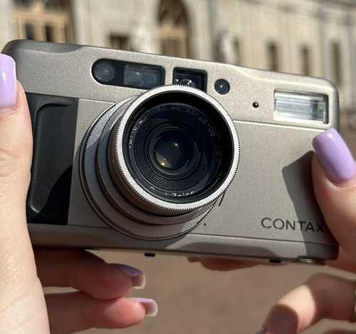 Пленочный фотоаппарат Contax TVS