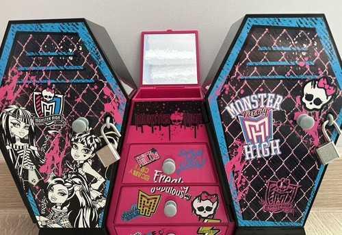Игровой набор Monster High "Шкаф с ключом"
