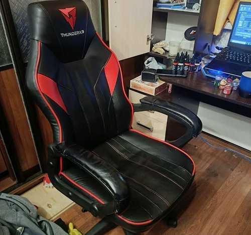 Thunder x3 Кресло компьютерное игровое