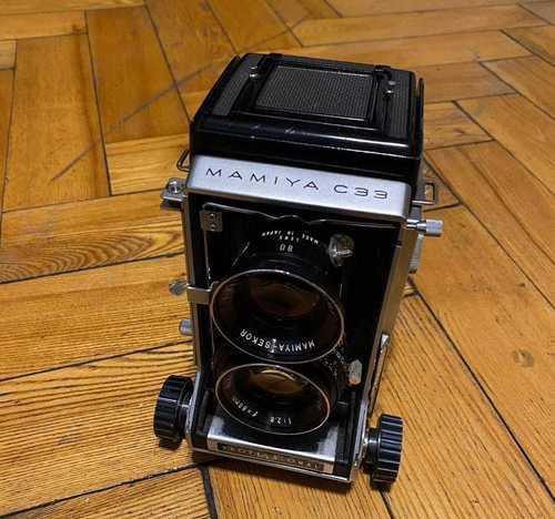 Пленочный фотоаппарат Mamiya C33 Professional