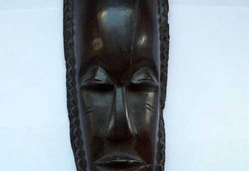 Африканская маска черное дерево 1960 год