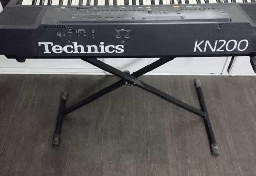 Синтезатор Technics KN200