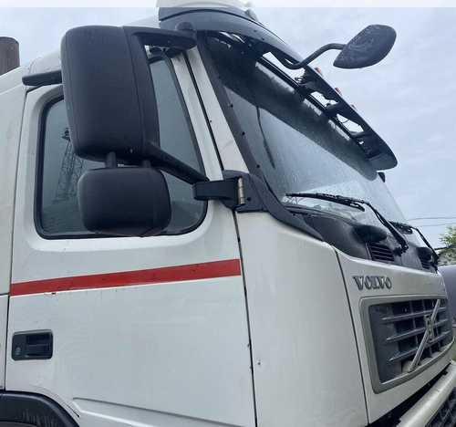 Разбираем самосвал Volvo FM